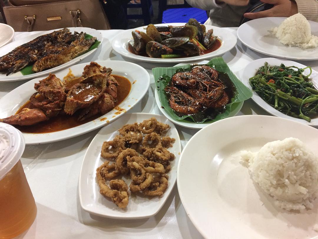 6 Street Food di Menteng yang Enak & Bersih | Nggak Takut Sakit Perut