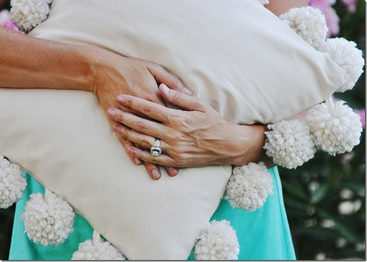 12 DIY Bantal Sofa yang Unik, Antimainstream, dan Gampang Dibuat!