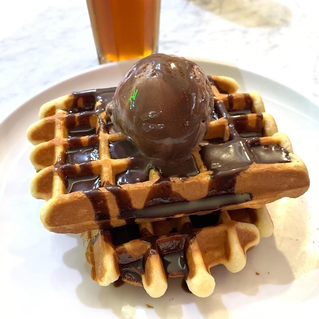 7 Restoran Waffle dan Pancake Enak di Jakarta, Ada yang Asin dan Manis