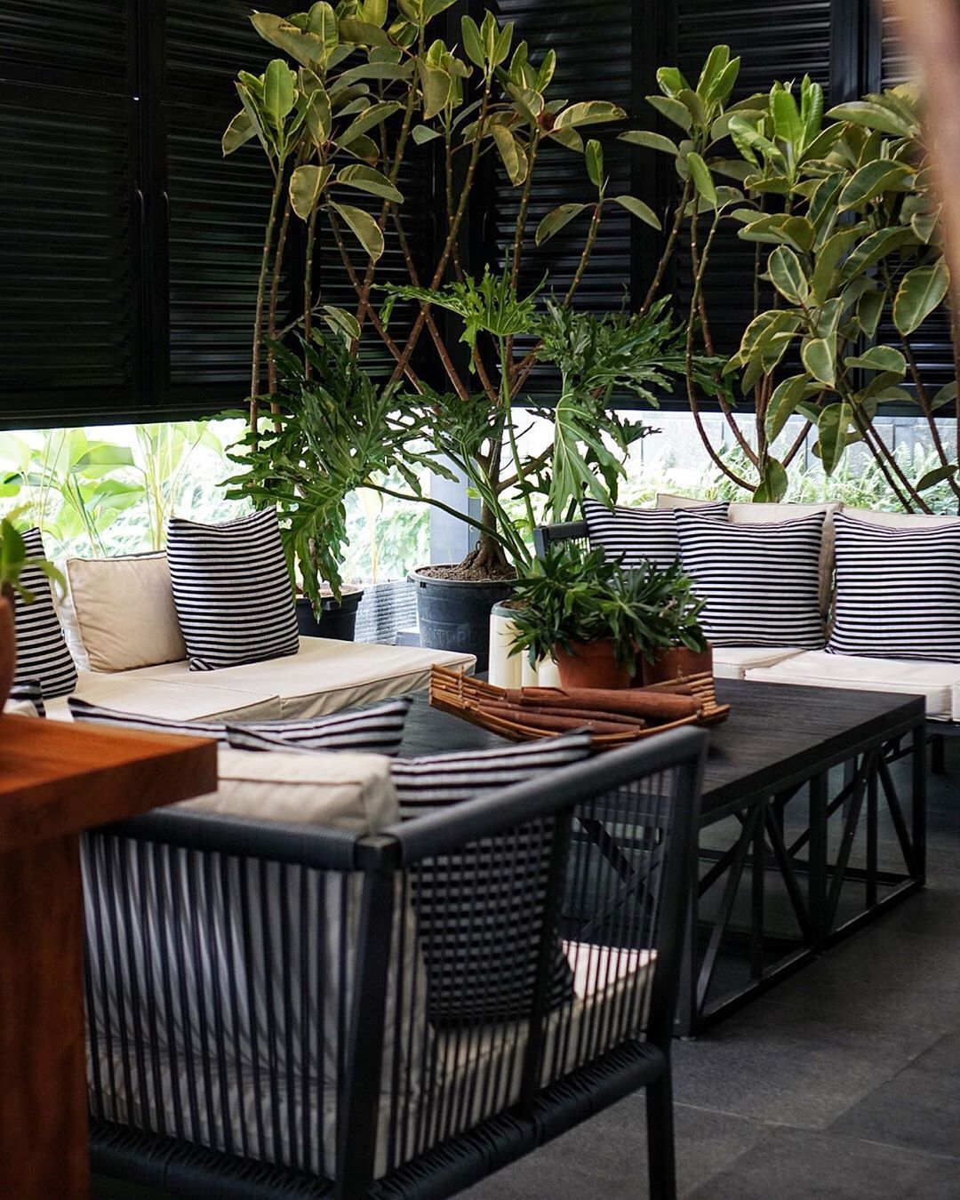 8 Rekomendasi Restoran di Gedung Perkantoran Jakarta