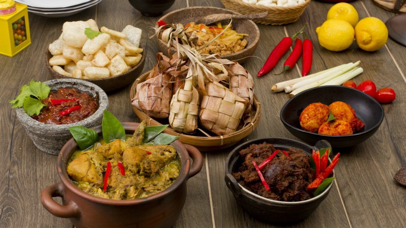 7 Tips Menyimpan Makanan Sisa Lebaran agar Tidak Cepat Basi