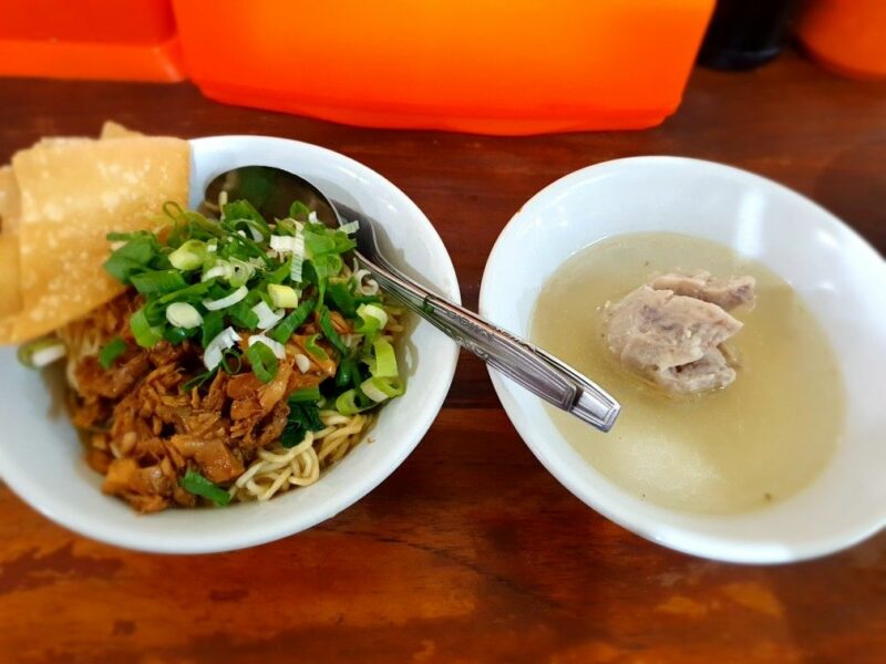 5 Destinasi Kuliner di Pancoran yang Murah, Enak, dan Bikin Kenyang