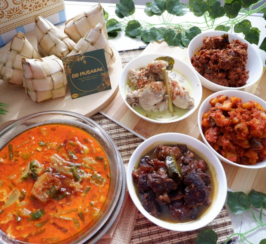 4 Rekomendasi Paket Catering Ketupat Lebaran untuk Idul Fitri