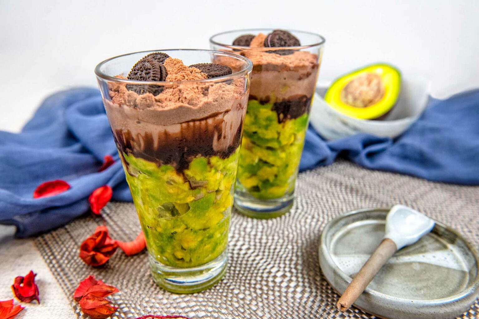 6 Kreasi Resep Olahan Alpukat untuk Minuman, Segarnya Bikin Adem