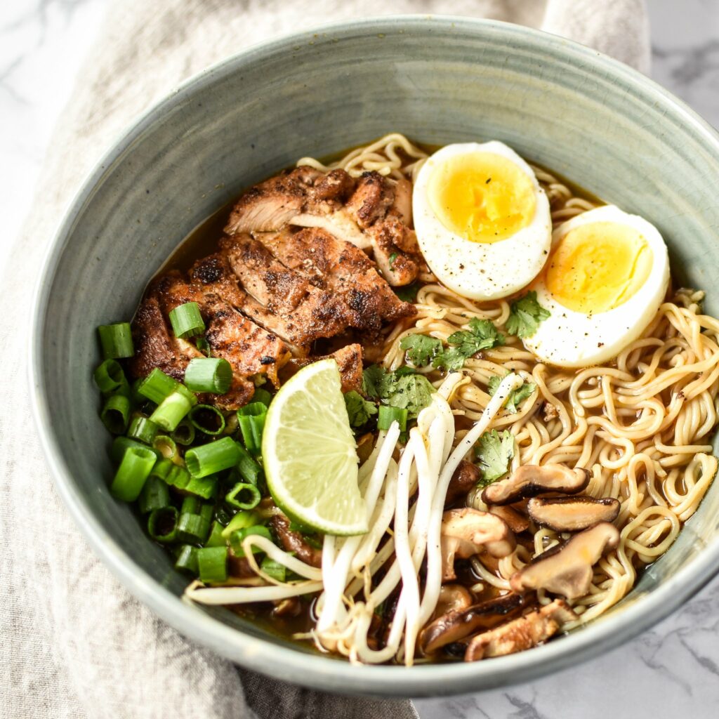 4 Resep Ramen Home Made Ala Restoran yang Mudah