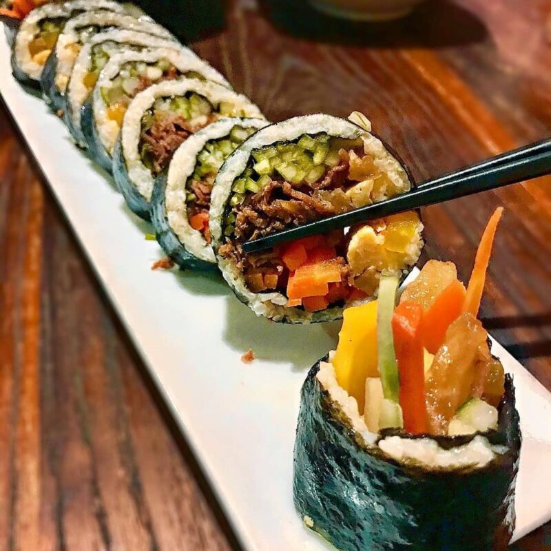 5 Kuliner di Benhil dekat Kost Rukita Eight Residence yang Wajib Coba!