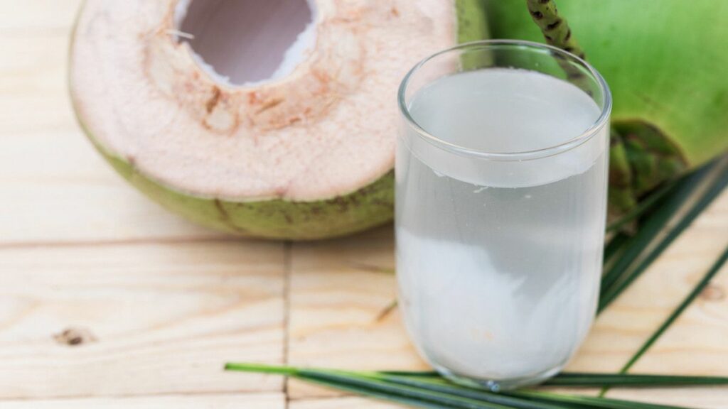 Asam Lambung Naik? 9 Jenis Minuman Ini Bisa Membantu Meredakannya