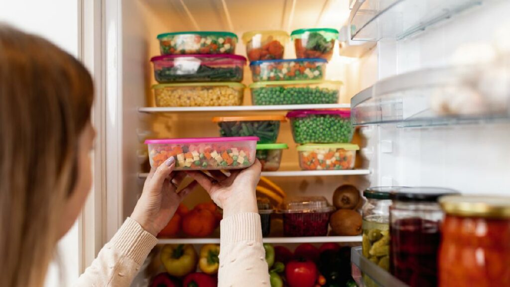 5 Cara Simpan Makanan agar Tahan Lama di Kulkas