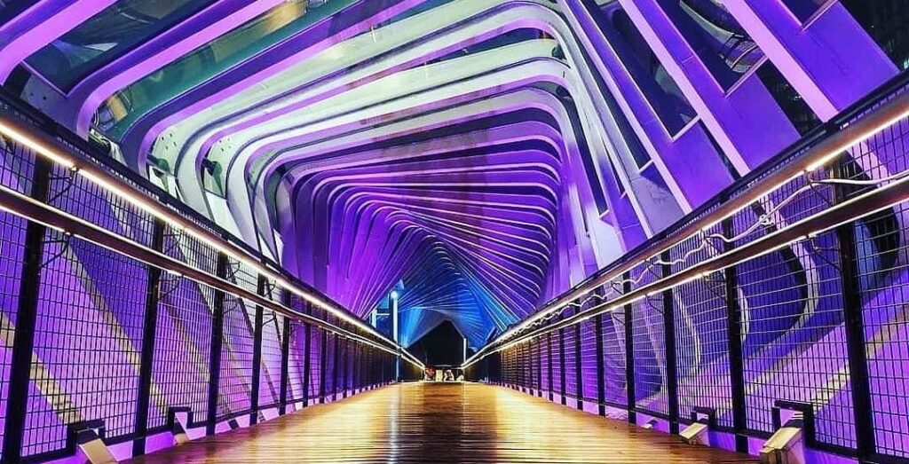 5 Spot Foto Aesthetic di Jalan Jakarta, Instagramable Banget!