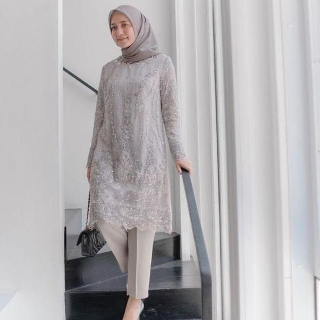 40 Model Kebaya Modern Hijab yang Stylish dan Menawan