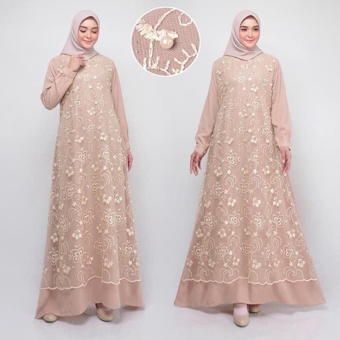11 Model Gamis Brokat Kombinasi Satin Terbaru, Cocok untuk Lebaran!