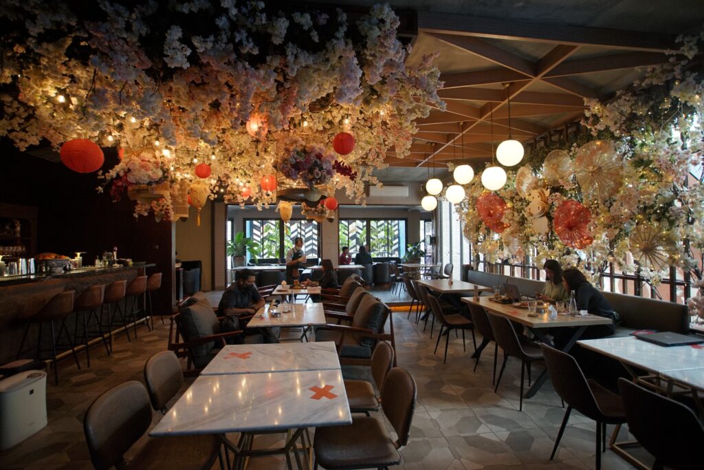 5 Cafe dan Restoran Enak di Senopati, Anak JakSel Wajib Tahu!