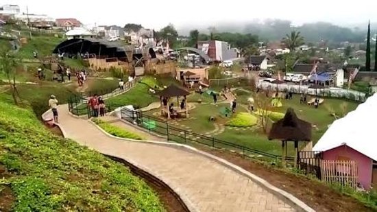 21 Wisata Malang Terbaru yang Lagi Hits, Cocok Dikunjungi saat Liburan