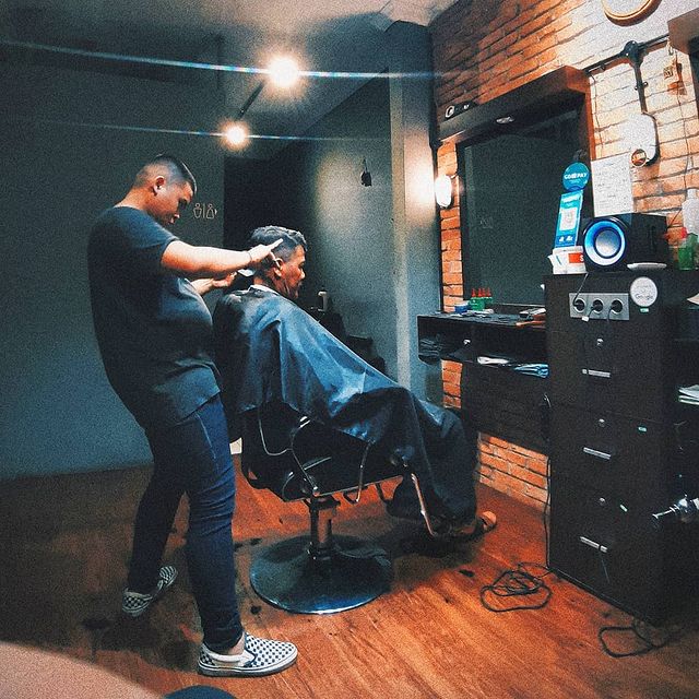 Tempat Pangkas Rambut di Jakarta Timur dan Tips Potong Rambut di Salon ...