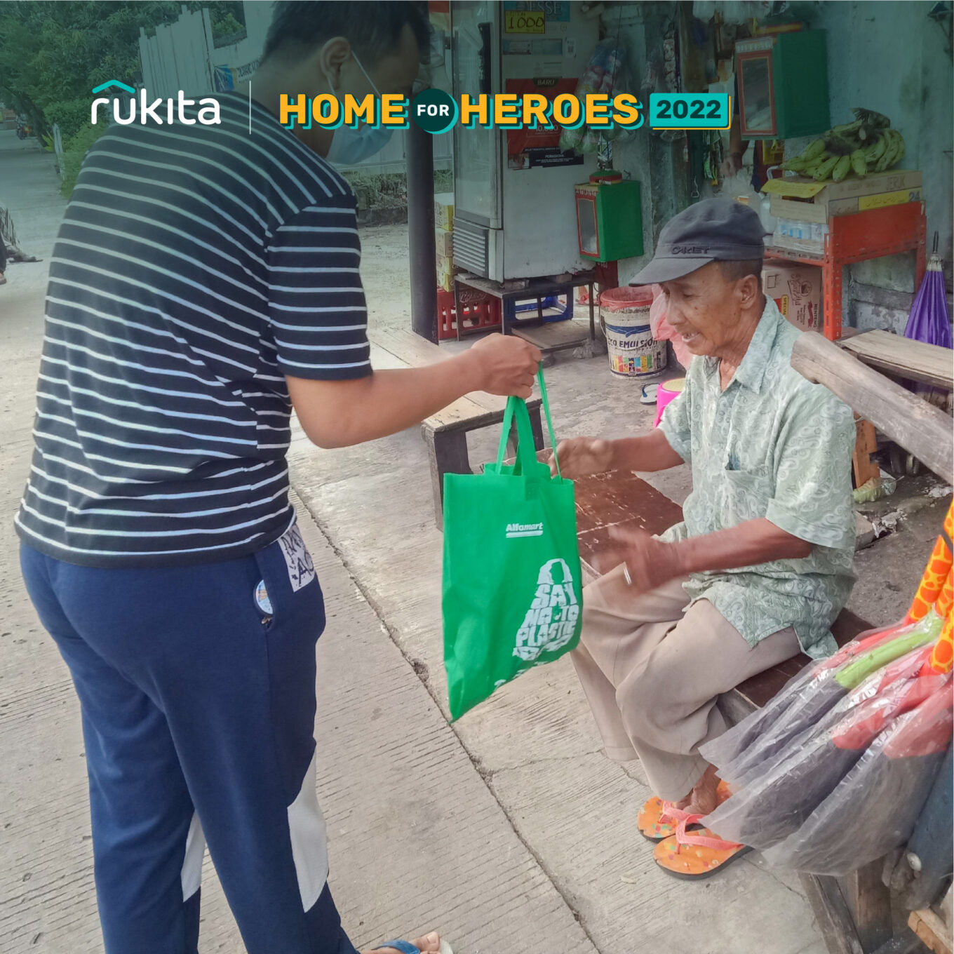 Home for Heroes 2022: Adib Farhan Al-Anwari Bagikan Kebaikan Lewat Makanan