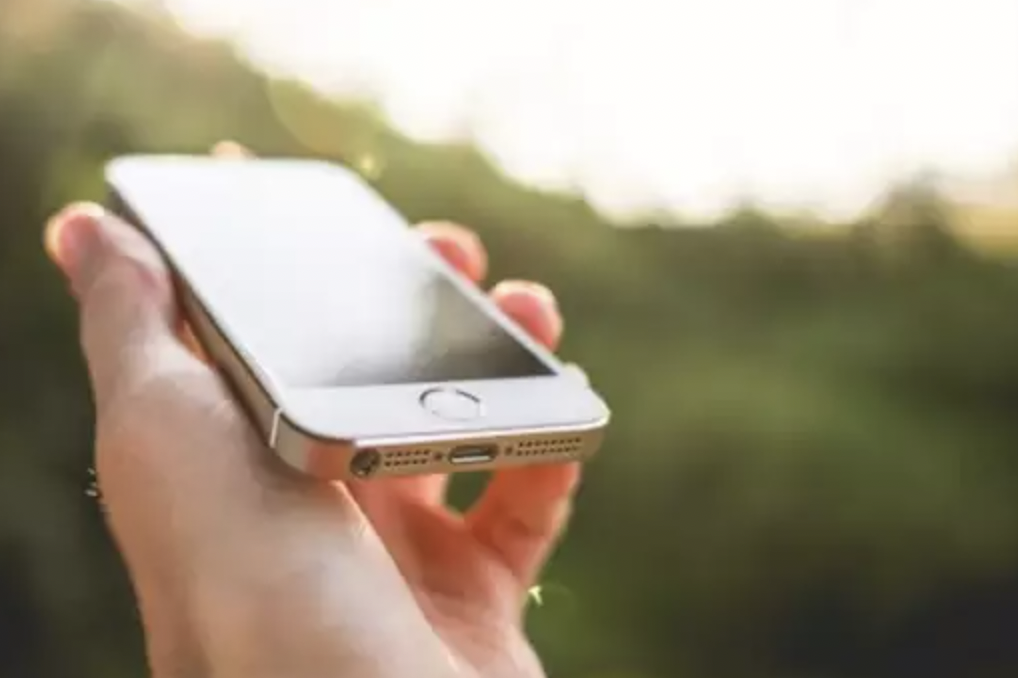 Ini 9 Cara Atasi Hp Panas, Pahami Juga Apa Penyebabnya! - Rukita