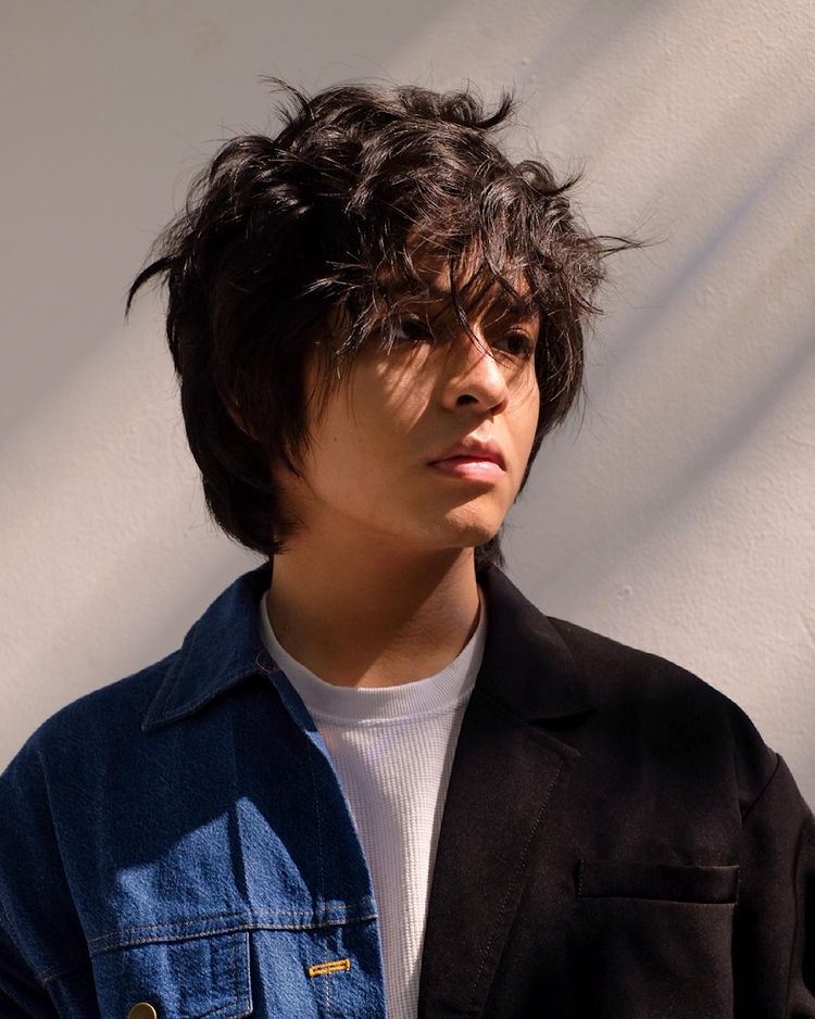 10 Film Angga Yunanda, dari Romance hingga Horor!