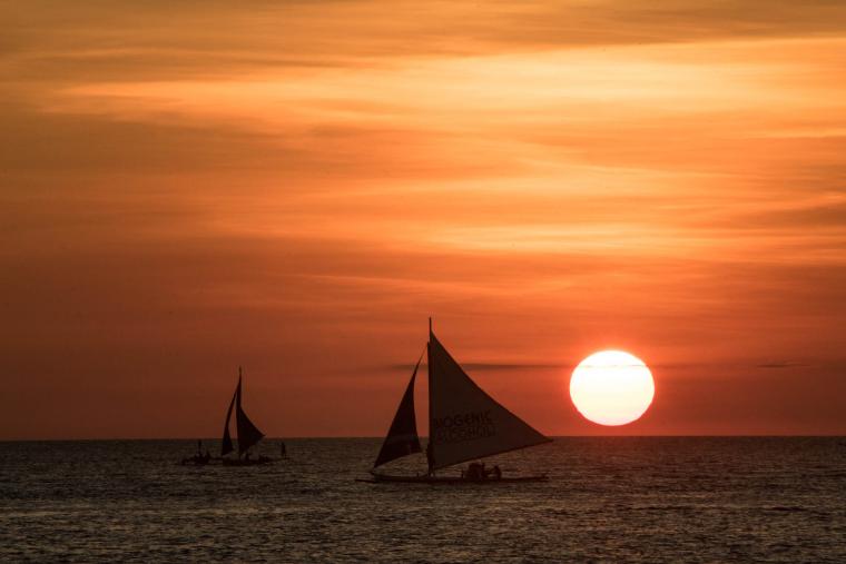 10 Tempat Terbaik di Dunia untuk Melihat Sunset, Salah Satunya Bali! 10 Tempat Terbaik di Dunia untuk Melihat Sunset, Salah Satunya Bali!