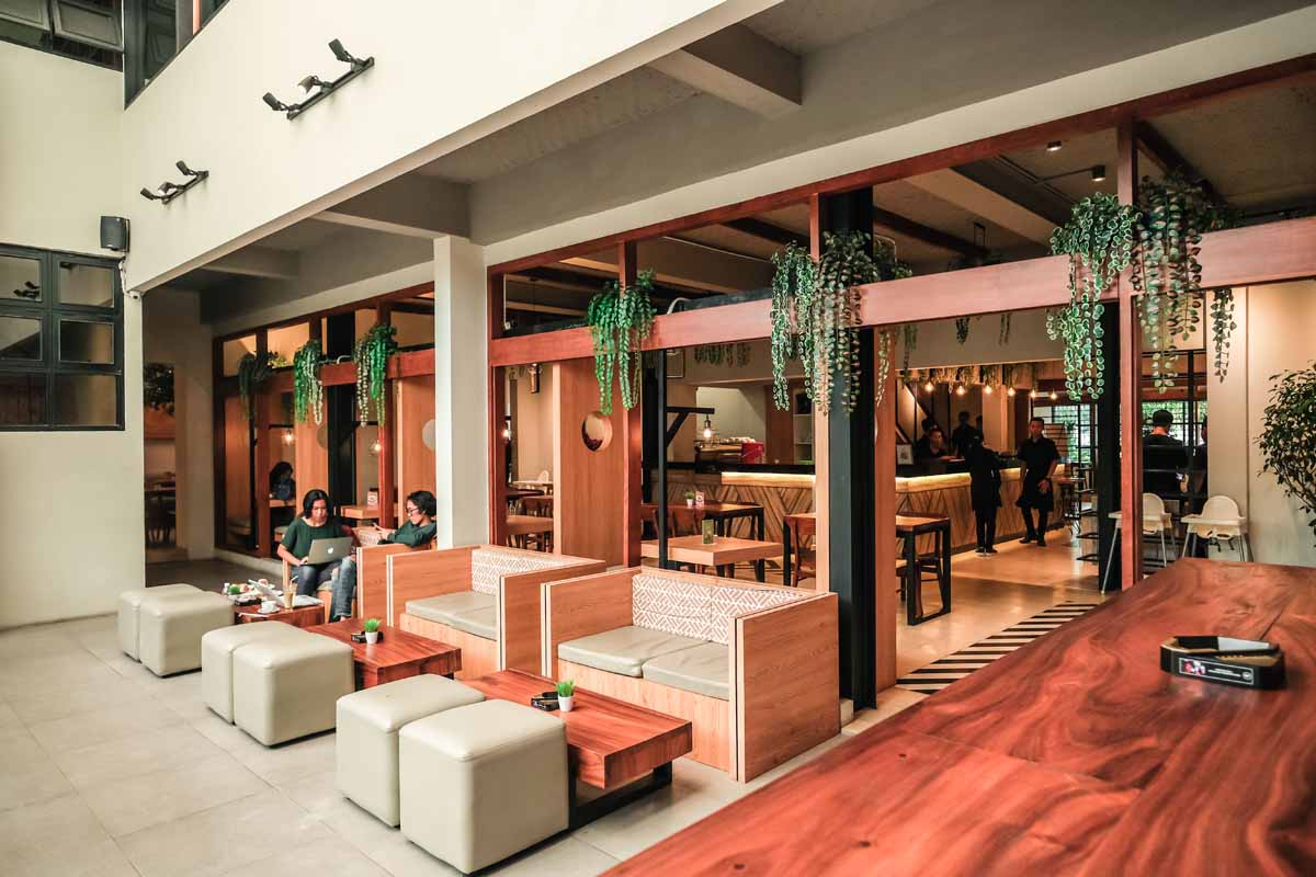 13 Cafe di Bandung yang Paling Nyaman untuk Nugas, Cocok Buat Mahasiswa ...