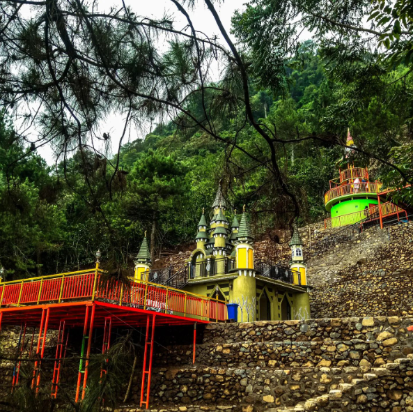 Yuk, Main ke Curug Ciherang di Bogor, Adem di Mata dan Hati!