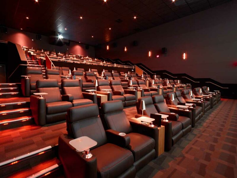 10 Bioskop Termewah di Dunia | Harga Tiket Nonton sampai Jutaan! 10 Bioskop Termewah di Dunia | Harga Tiket Nonton sampai Jutaan!