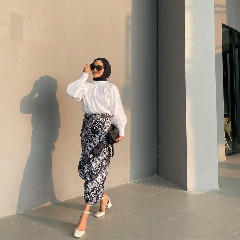 20 Mix and Match Kebaya yang Bikin Style Kamu Makin Kece!