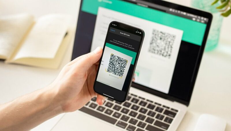 20+ Arti Emoji WA Lengkap yang Sering Digunakan, Awas Salah!