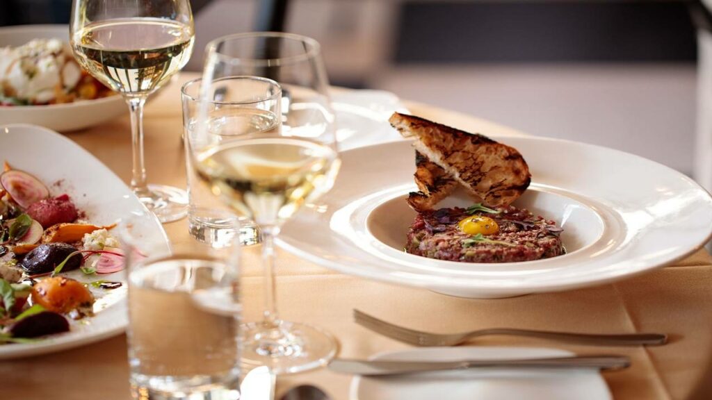 5 Rekomendasi Restoran Fine Dining Di Bandung Paling Worth It 