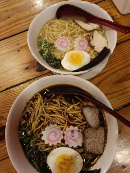 Oishii, Ini 5 Ramen Enak Surabaya | Ada yang Pemiliknya Orang Jepang!