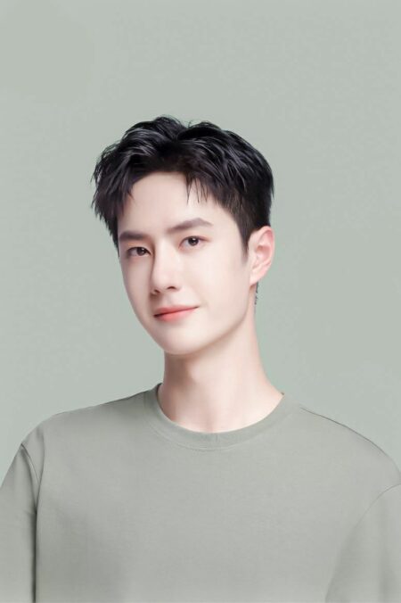 Saatnya Tampil Fresh dengan 10 Model Rambut Pria Curtain Haircut Ini!