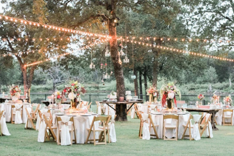 Dekorasi Pernikahan Outdoor Terbaik, Cek 5 Inspirasinya di Sini!