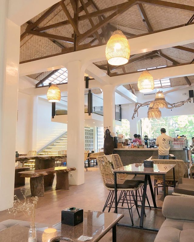 5 Cafe di Malang Dekat Universitas Brawijaya, Anak UB Merapat!