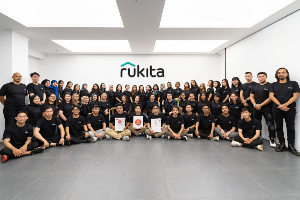 Rukita Raih Penghargaan Best Customer Service & Digital Marketing
